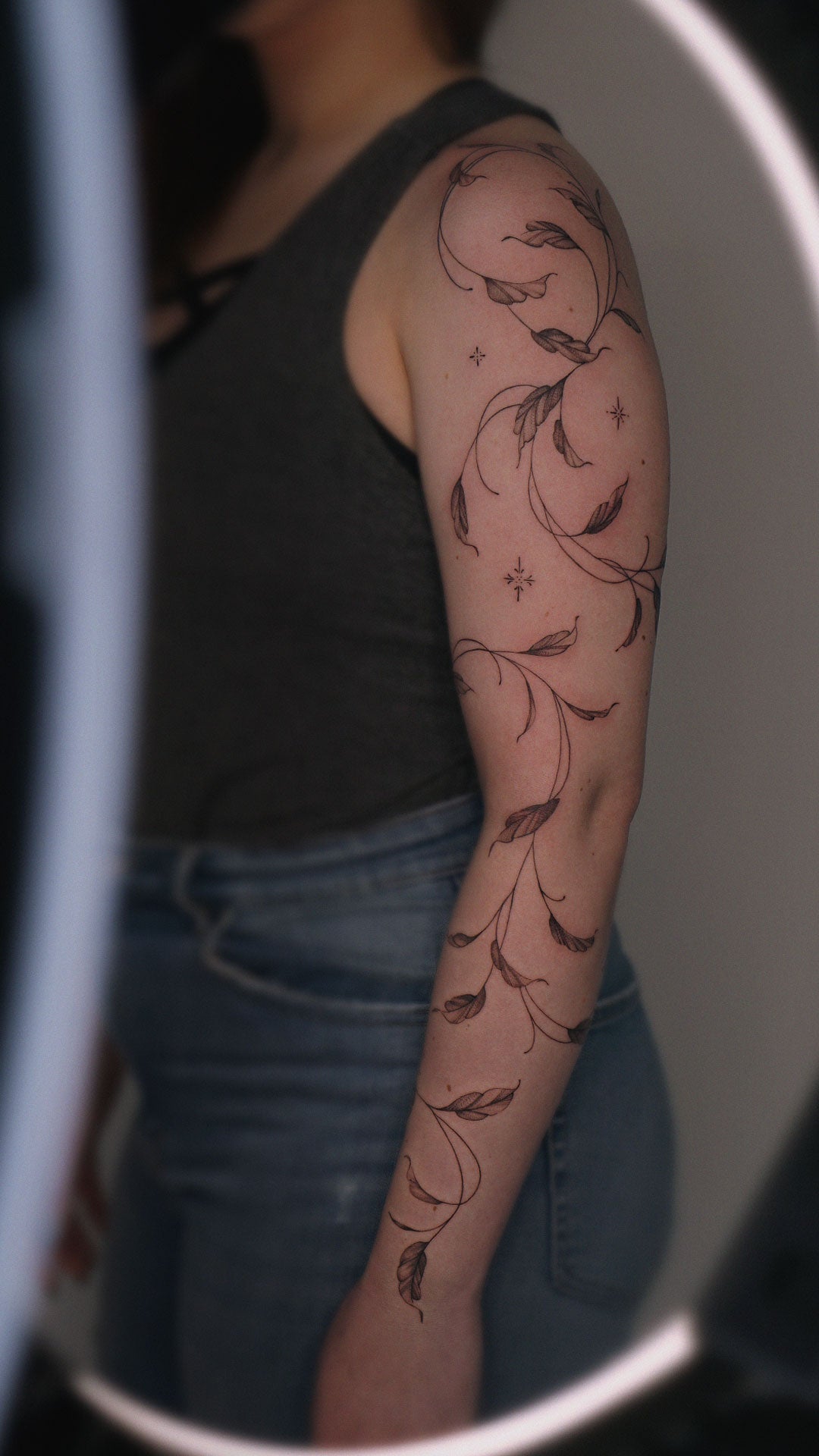Fine Line, Micro Realism, Abstract and Floral Tattoo Booking in London ...